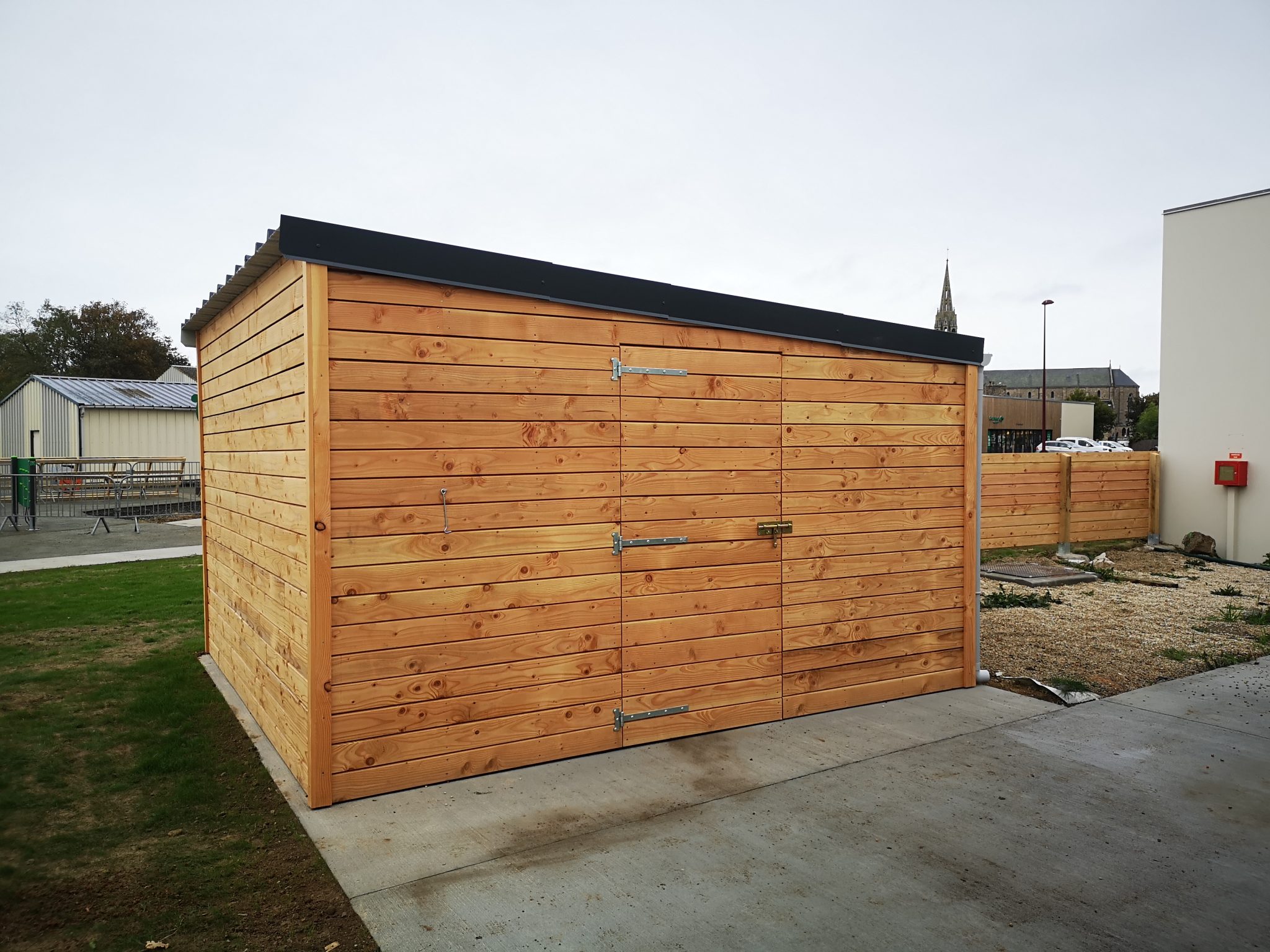 ABRI A PLANGUENOUAL - Alain Hervé Travaux Forestiers